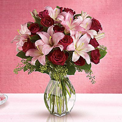 Pretty Flowers Vase | Giftsmyntra.com